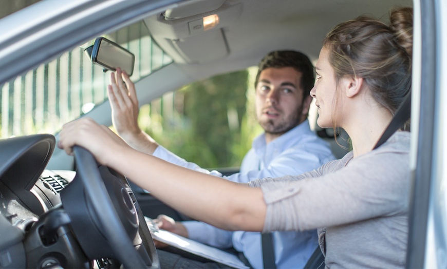 Driving school for adults-Driving school cost